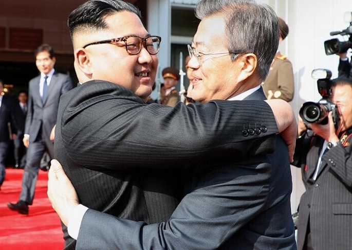 Moon, Kim discuss inter-Korea ties, DPRK-U.S. summit in Panmunjom